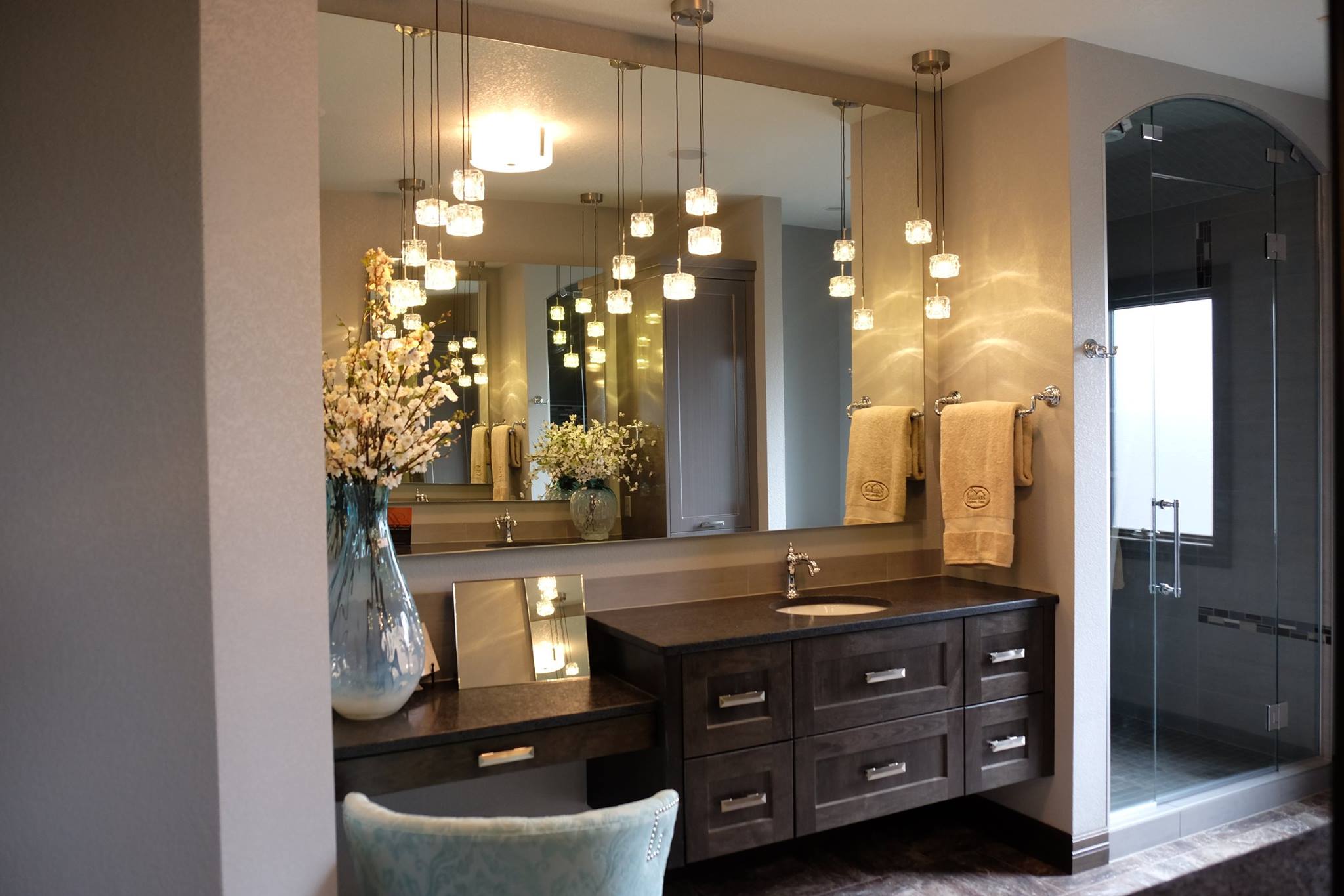 Custom Mirror Wall Installation in Mississauga | Mirror Fitting