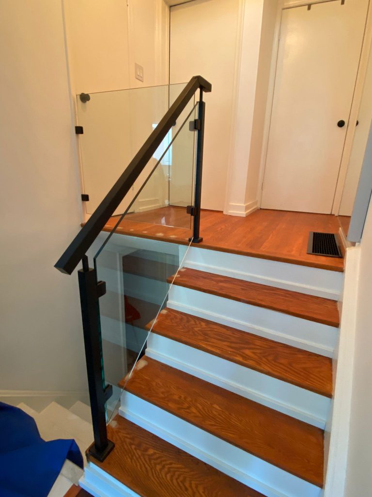 👌 Interior Glass Stair Railing Installation Etobicoke | Free Estimate